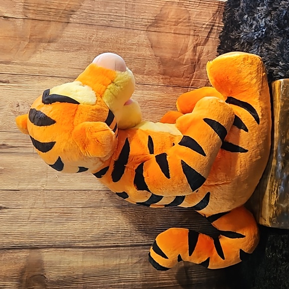 Disney | Toys | Disney Tigger Stuffed Toy Large Plush Orange Tiger ...